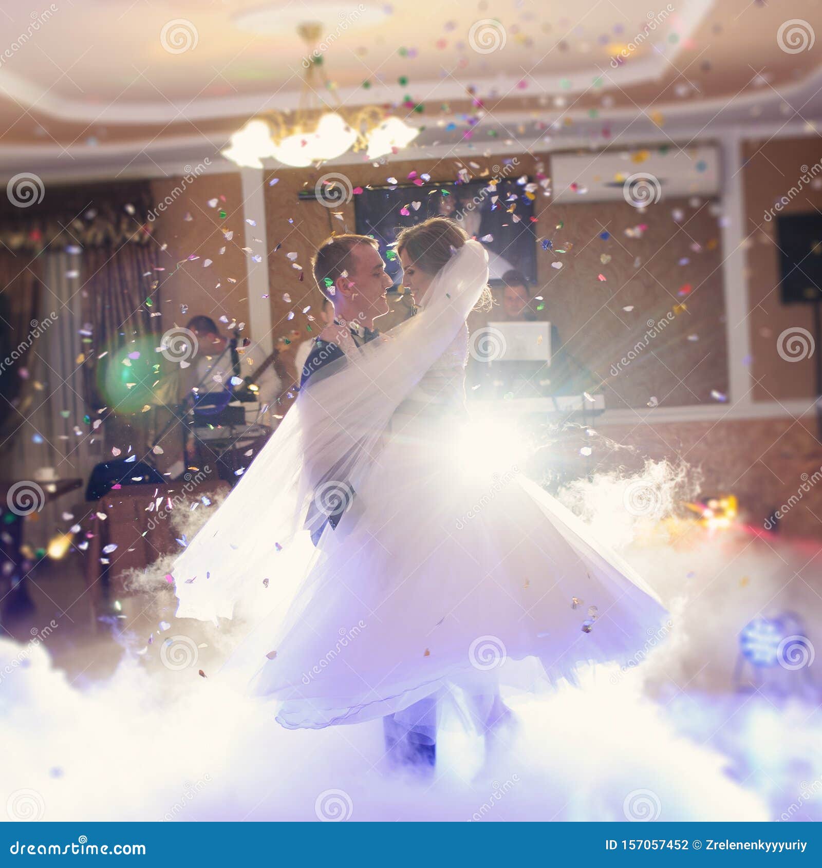 Bride and Groom Dancing on the Wedding Stock Photo - Image of party ...