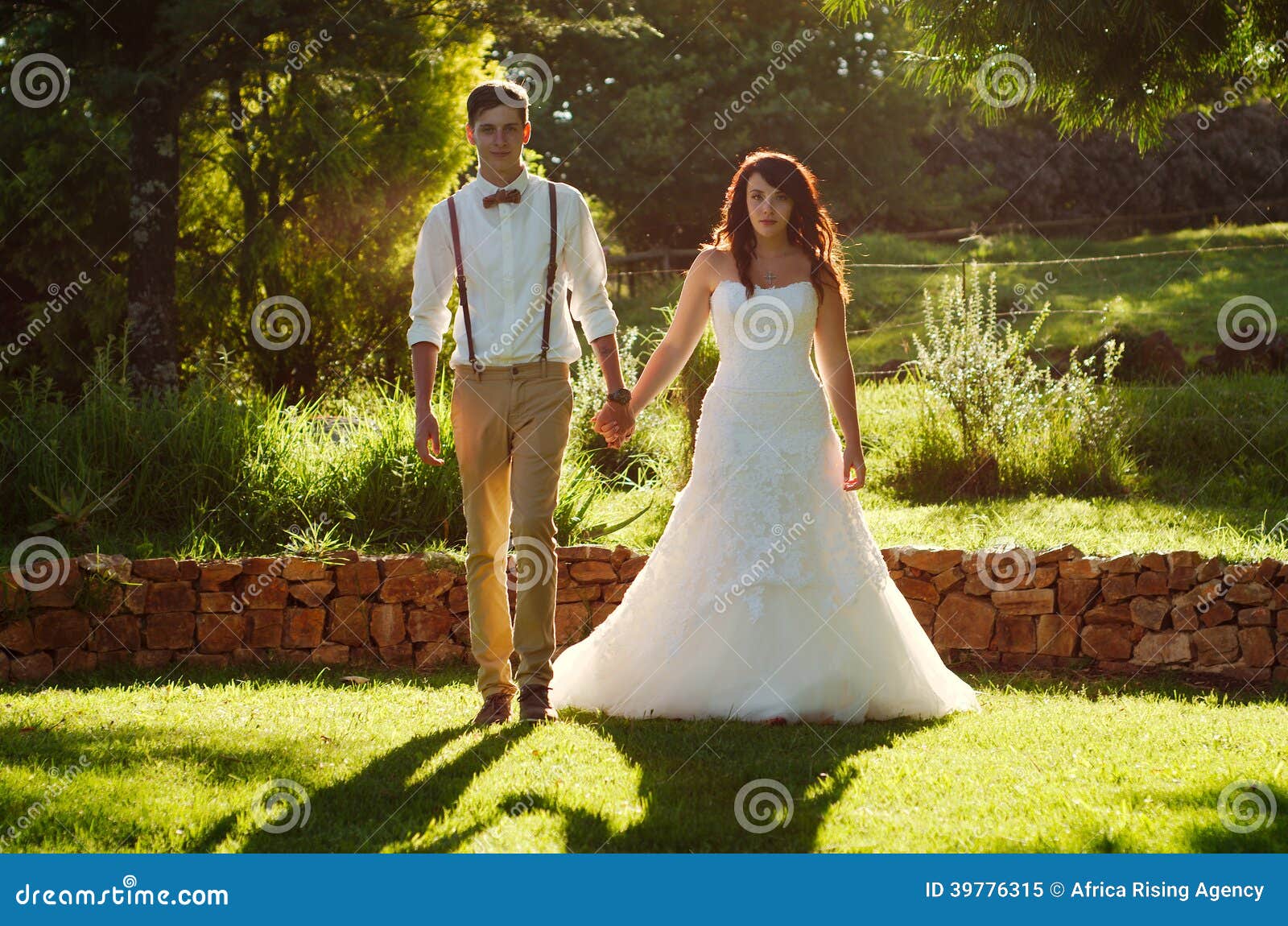 Bride and Groom in Garden Wedding Stock Image - Image of beauty, bride ...