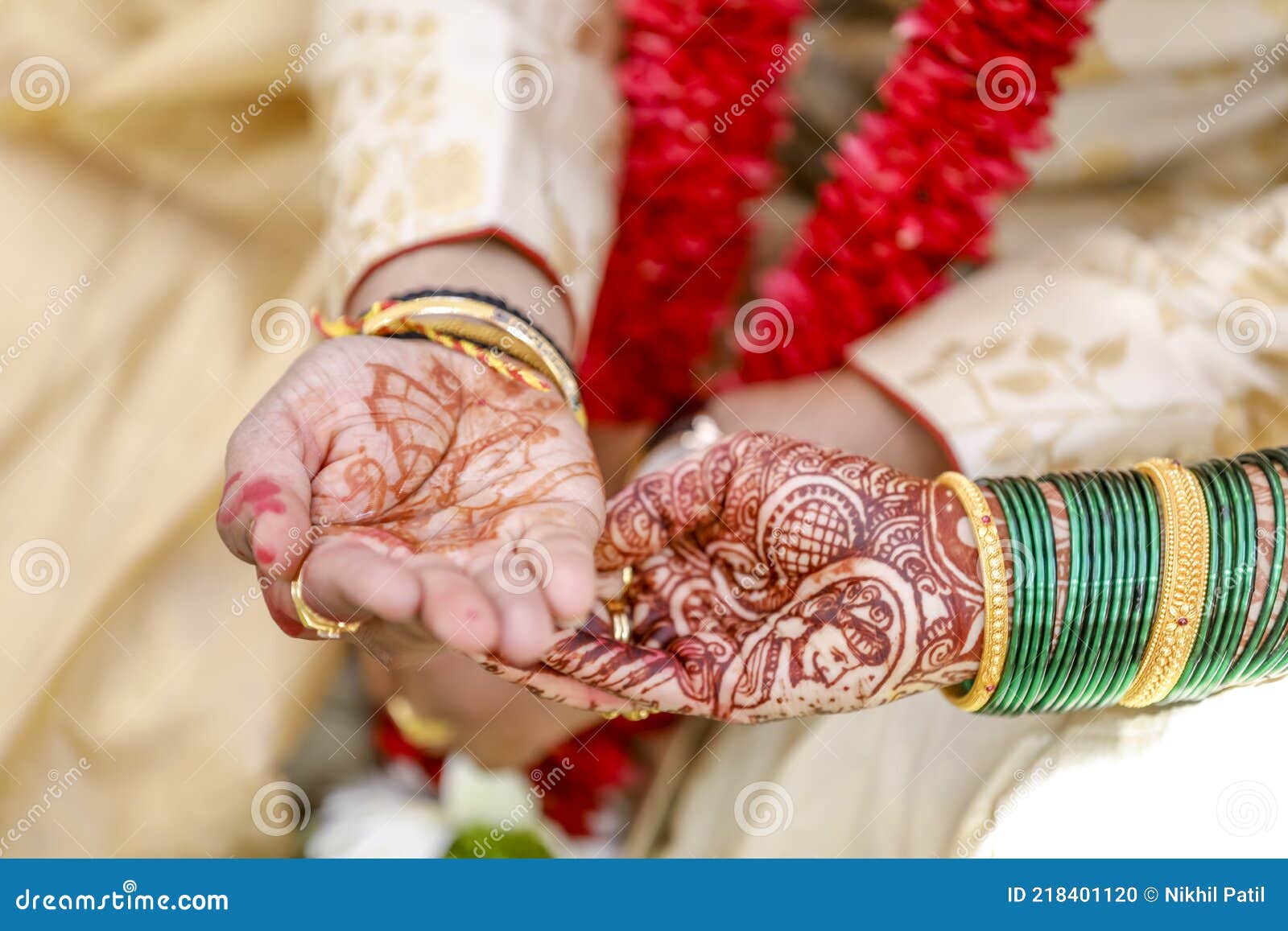 Bride and Groom Hands , Indian Wedding Stock Photo - Image of henna ...