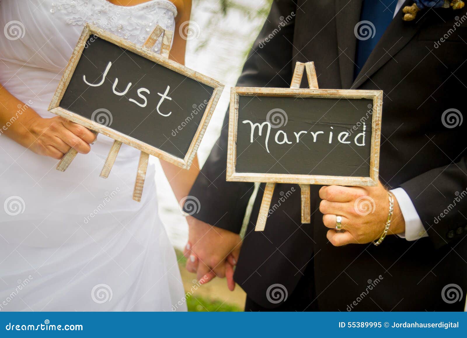 Bride and Groom Just Married!! Stock Image - Image of gold, blue: 55389995