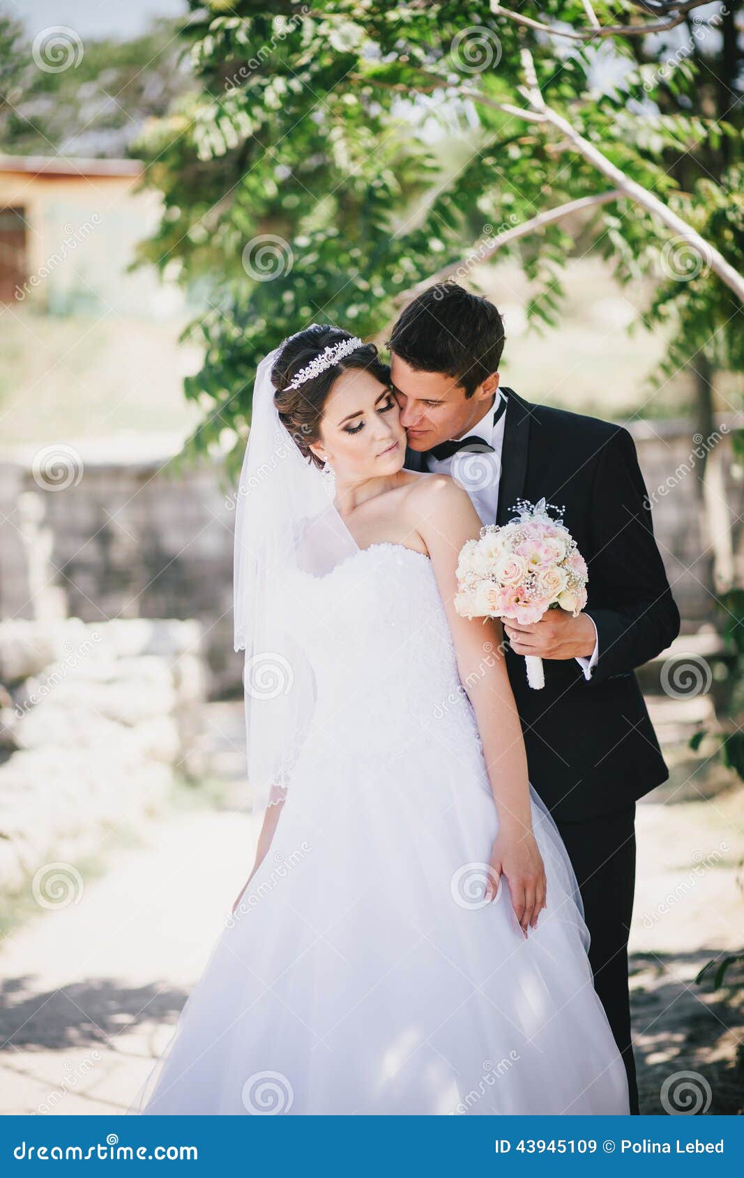 Bride and Groom Posing on the Background of Ancient Ruins Stock Image ...