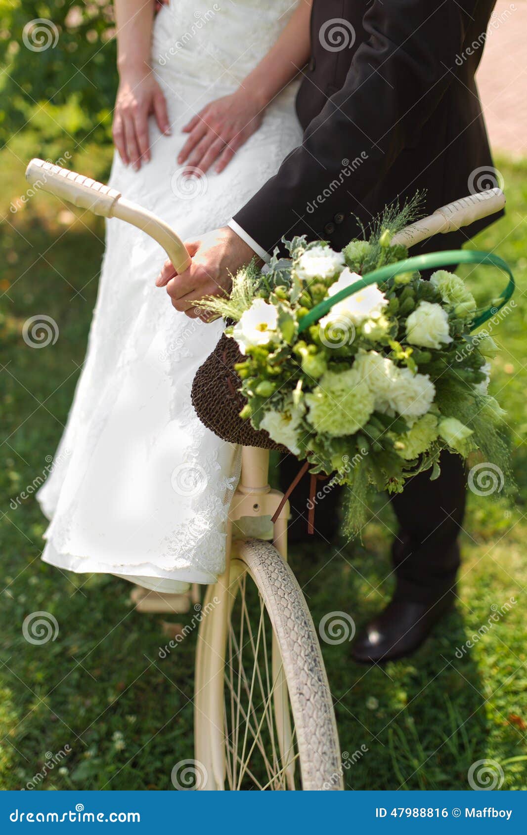 Bride and Groom with a White Wedding Bike Stock Photo - Image of hold ...