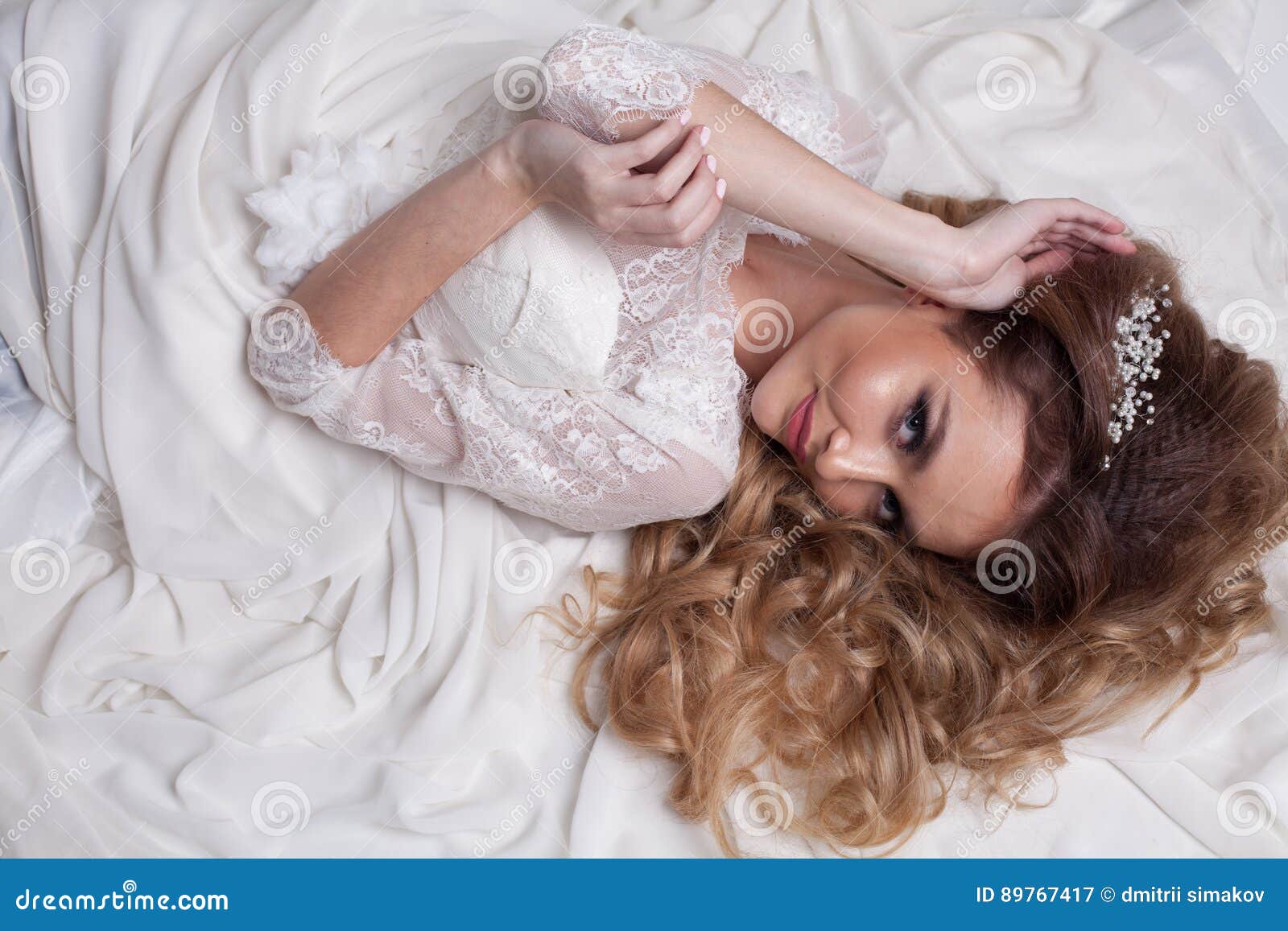 The Bride in Her Wedding Dress Lay Stock Image - Image of computer ...