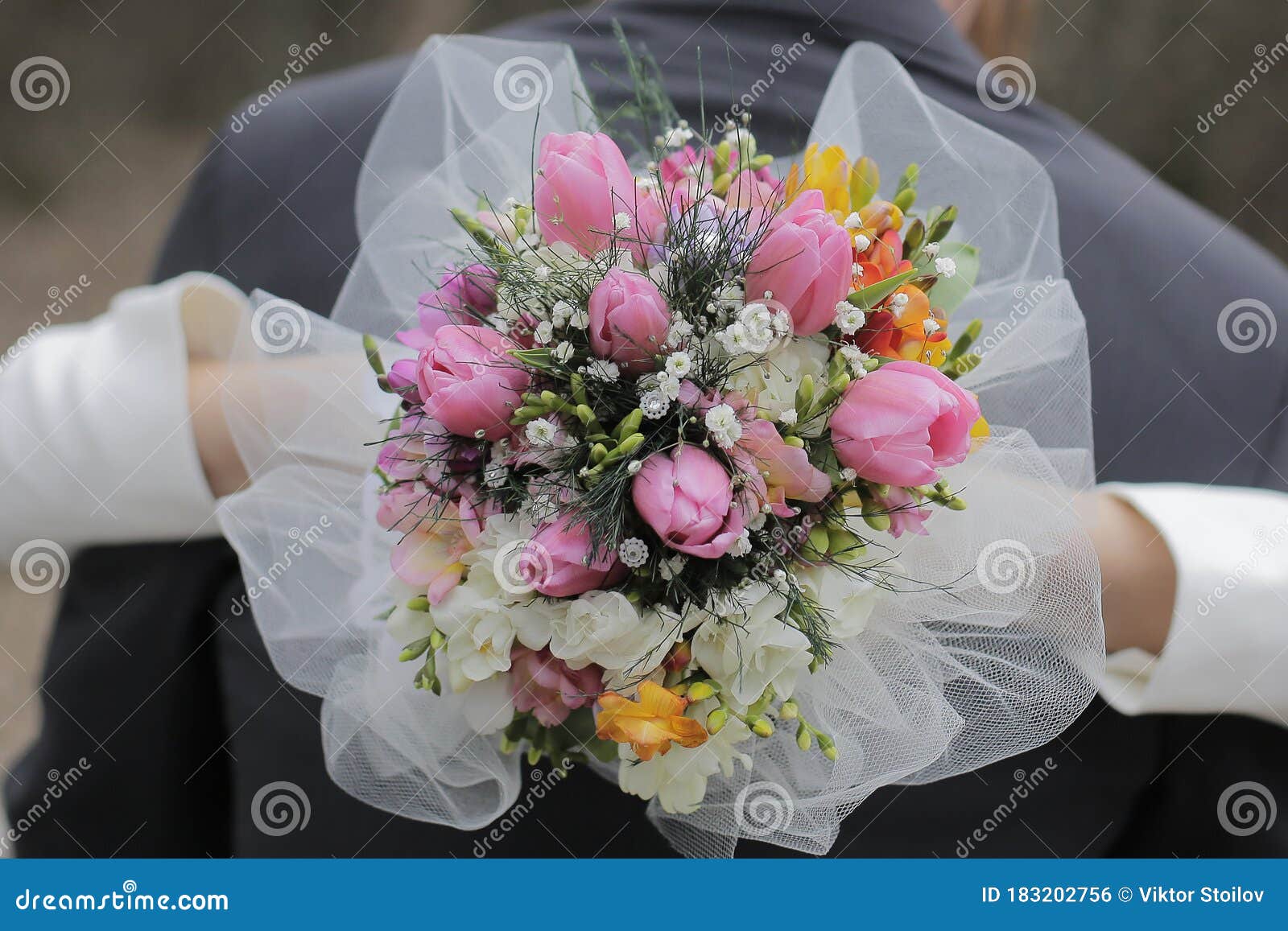 A Bride Holding Wedding Bouquet Stock Photo - Image of bunch ...