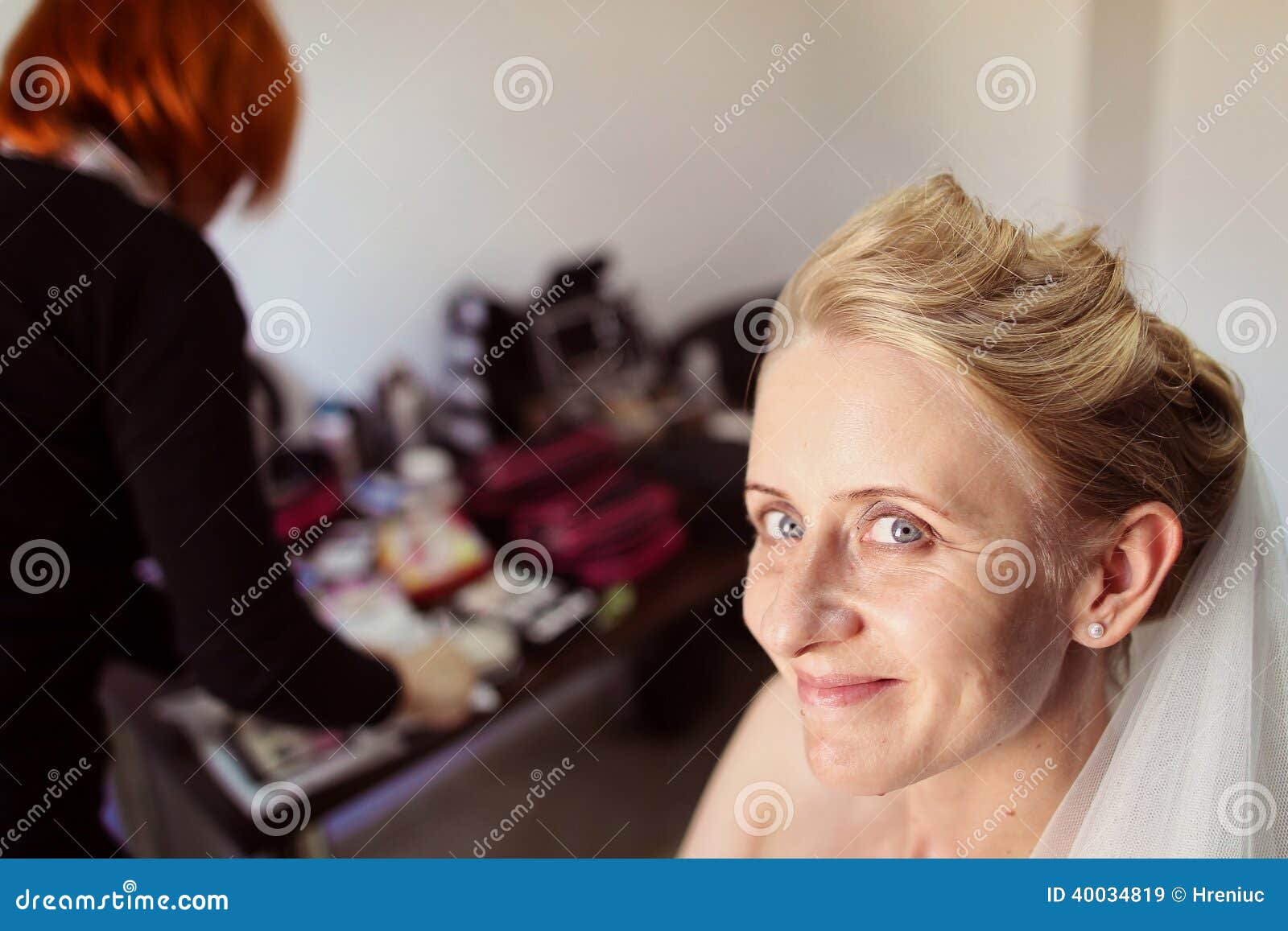 Bride Preparing for Her Wedding Stock Image - Image of artist, blusher ...