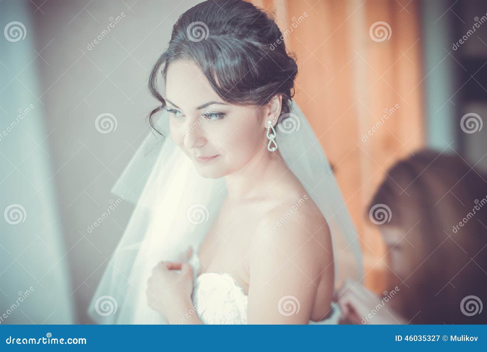 Bride preparing stock image. Image of groom, mother, lace - 46035327