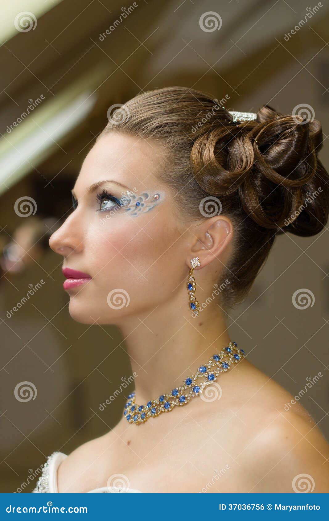 The bride in a profile stock photo. Image of caucasian - 37036756
