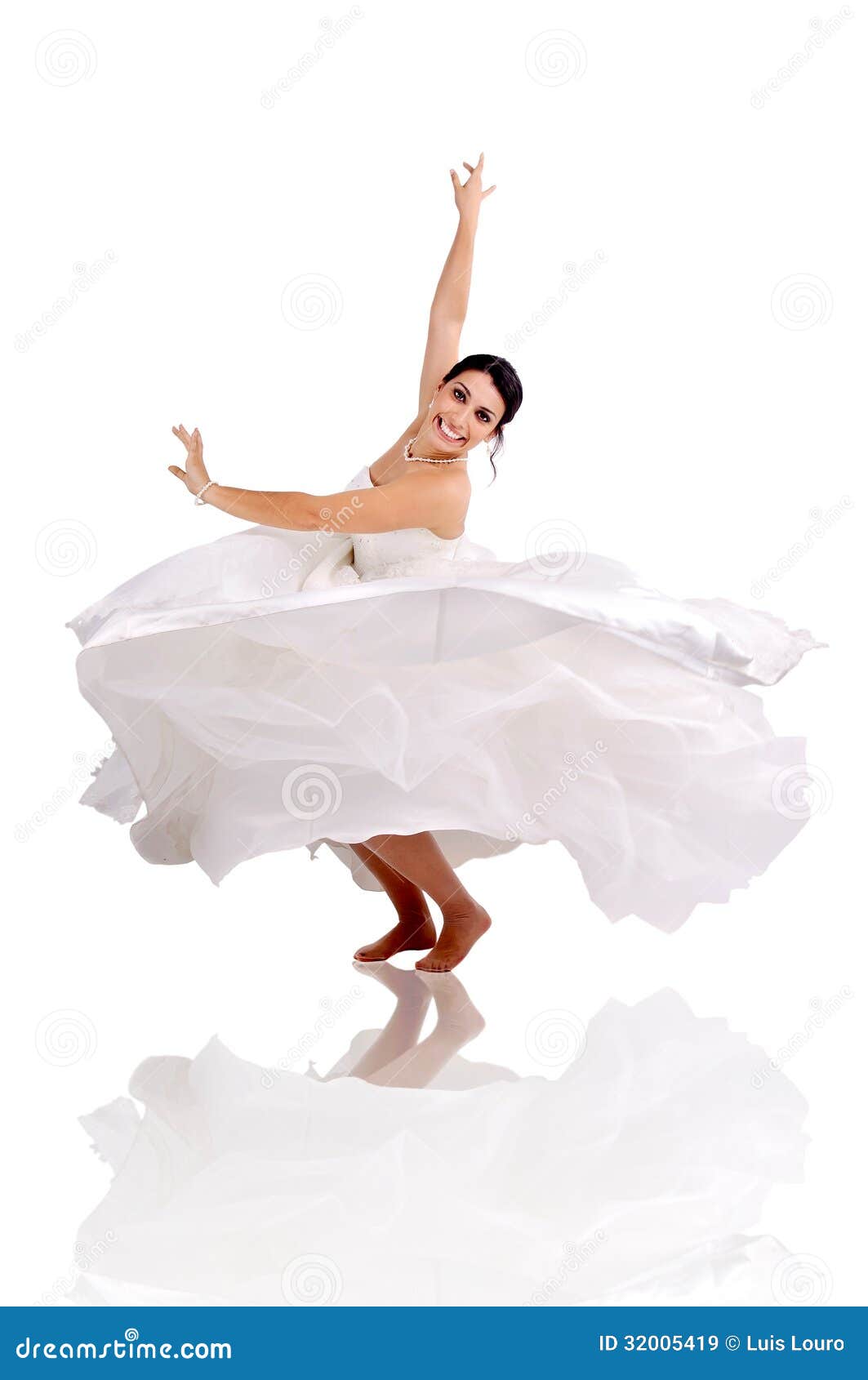 Bride s dance stock image. Image of beauty, dancing, beautiful - 32005419