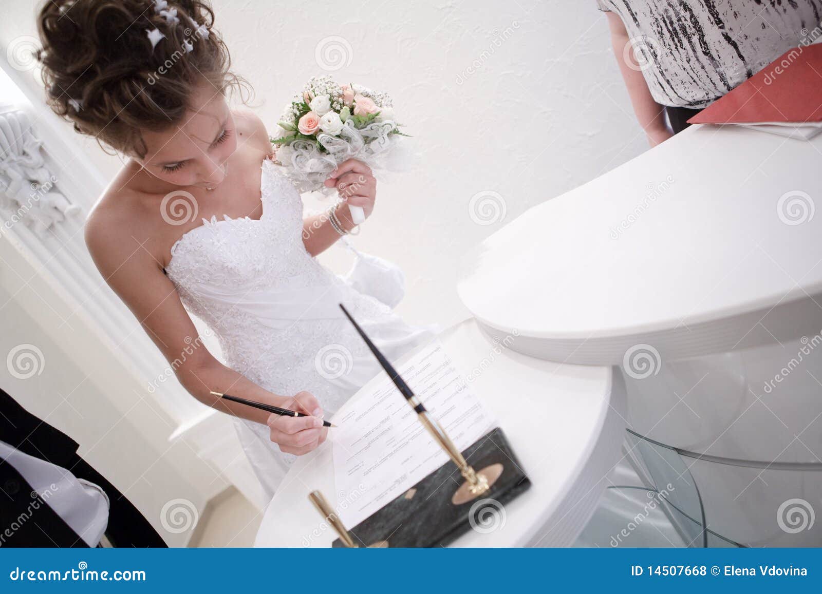 Bride is Singing a Document Stock Photo - Image of newlywed, love: 14507668