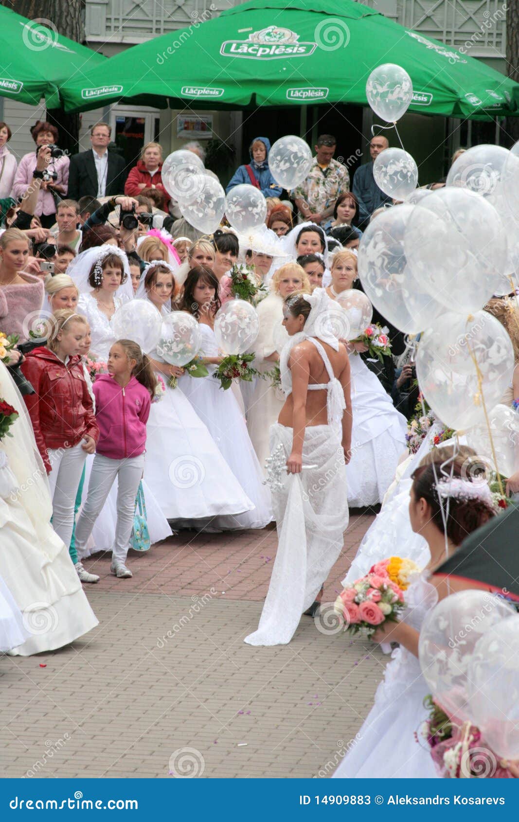 Brides parade 2010 editorial stock photo. Image of eventful - 14909883