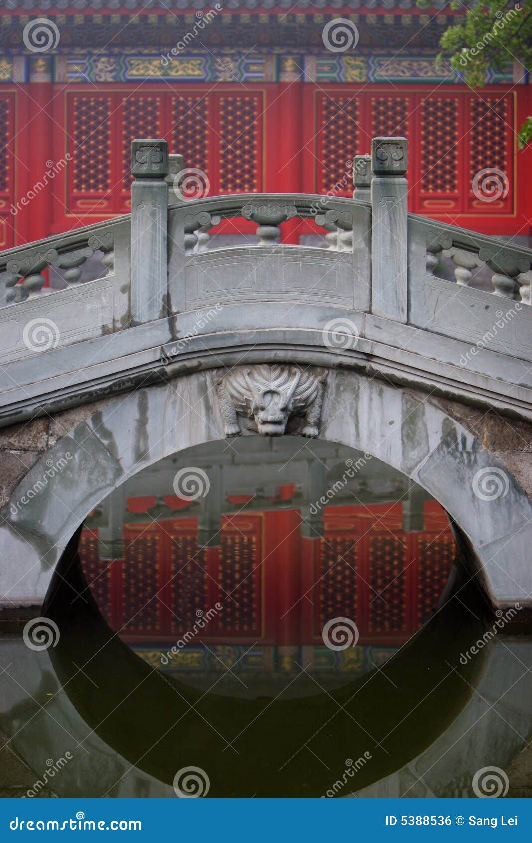Chinese Traditional Stone Arch Bridge Stock Photo - Image of peaceful ...