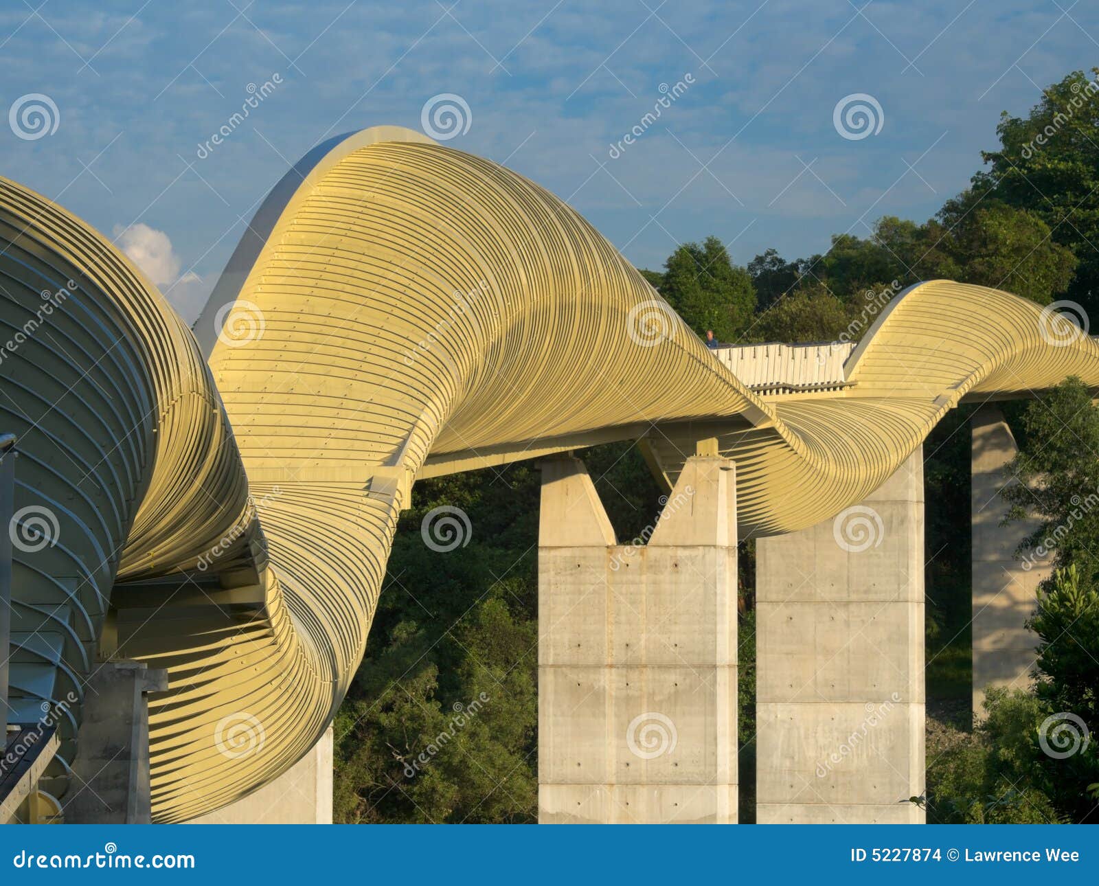 Bridge Across High Valley stock photo. Image of arches - 5227874
