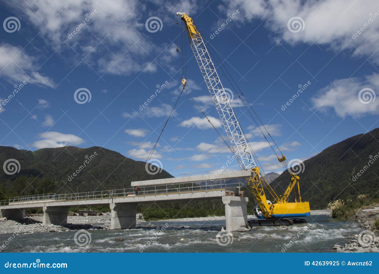 Bridge builders stock image. Image of bridge, industry - 42639925