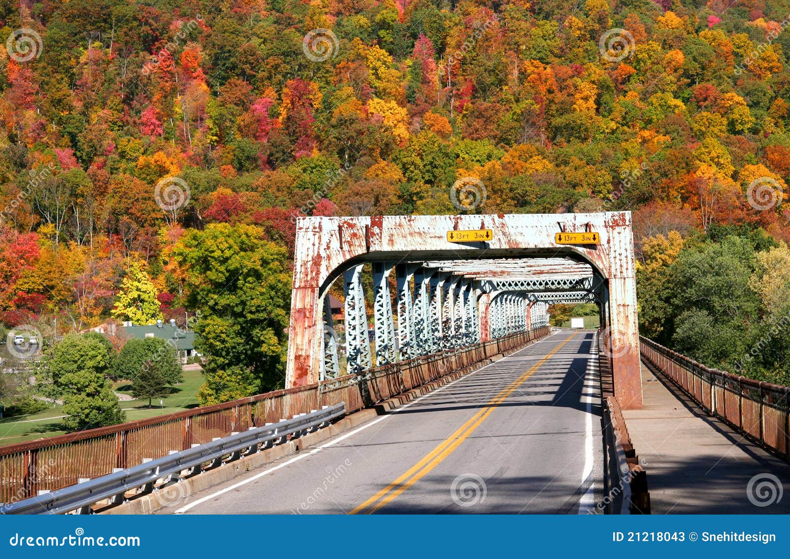 Bridge with colorful trees stock image. Image of hill - 21218043