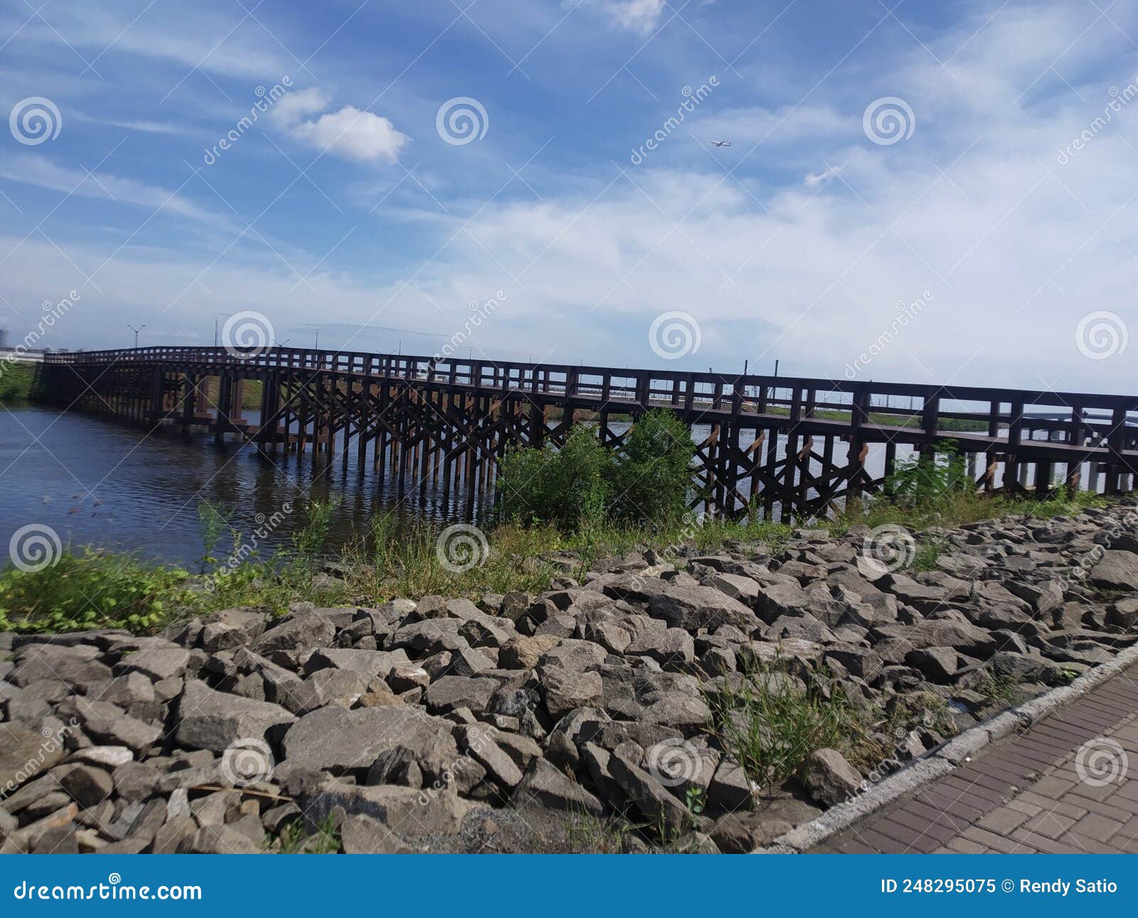 A Bridge Connecting Two Small Islands Stock Image - Image of waterway ...