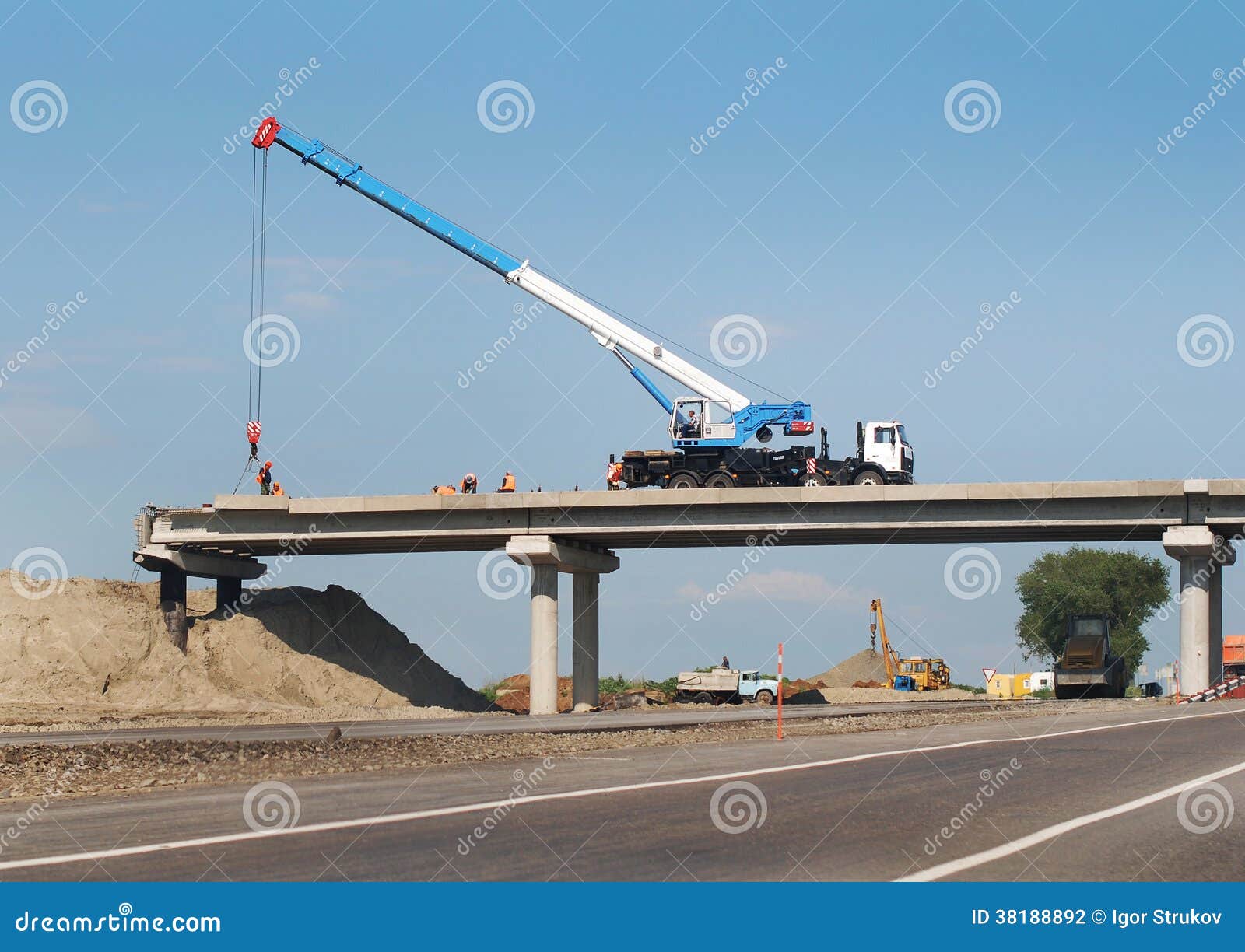 Bridge construction stock photo. Image of building, architecture - 38188892