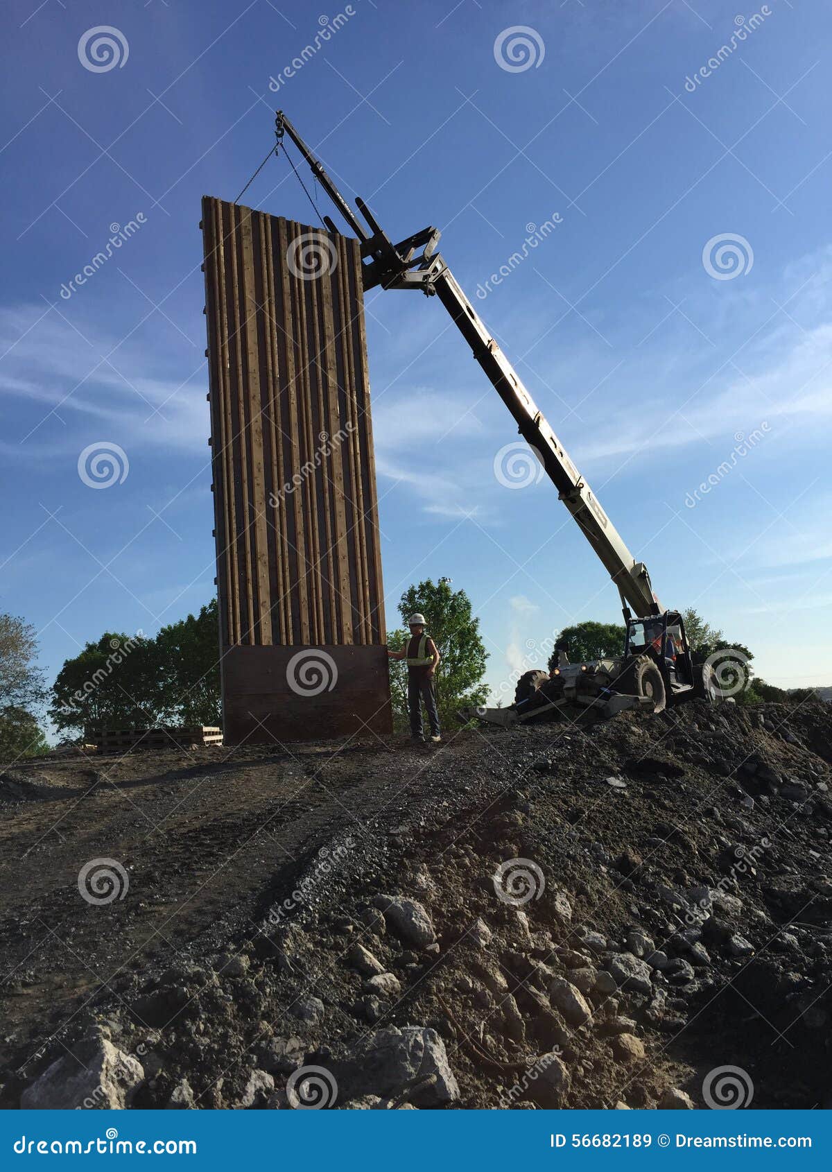 Bridge construction editorial stock image. Image of construction - 56682189