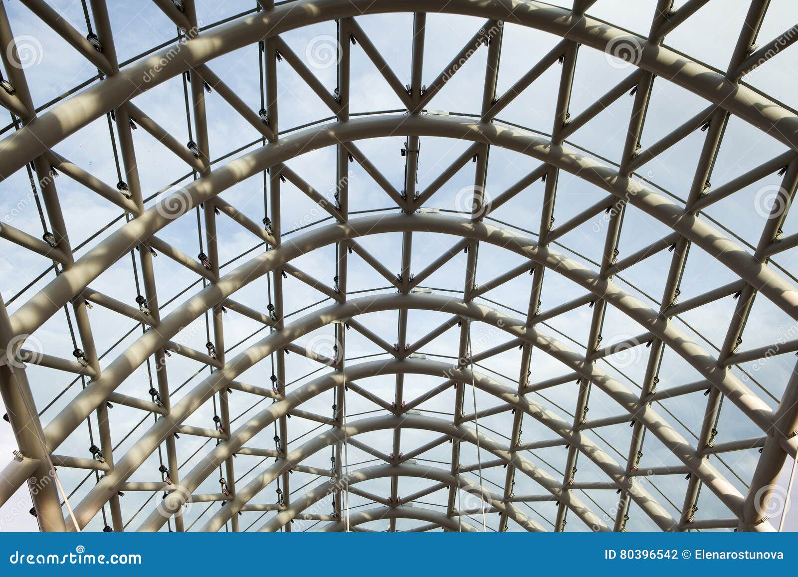 Bridge Construction. Metal Mesh Framework of Bridge Editorial ...