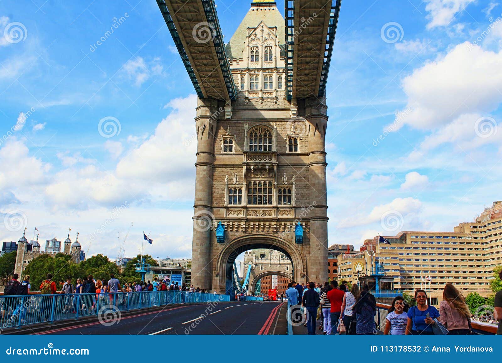 Tower Bridge Scene London United Kingdom Editorial Photography - Image ...