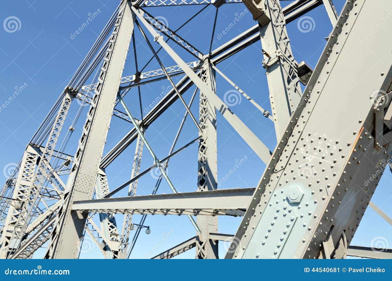 Bridge Frame Royalty-Free Stock Photography | CartoonDealer.com #44540681