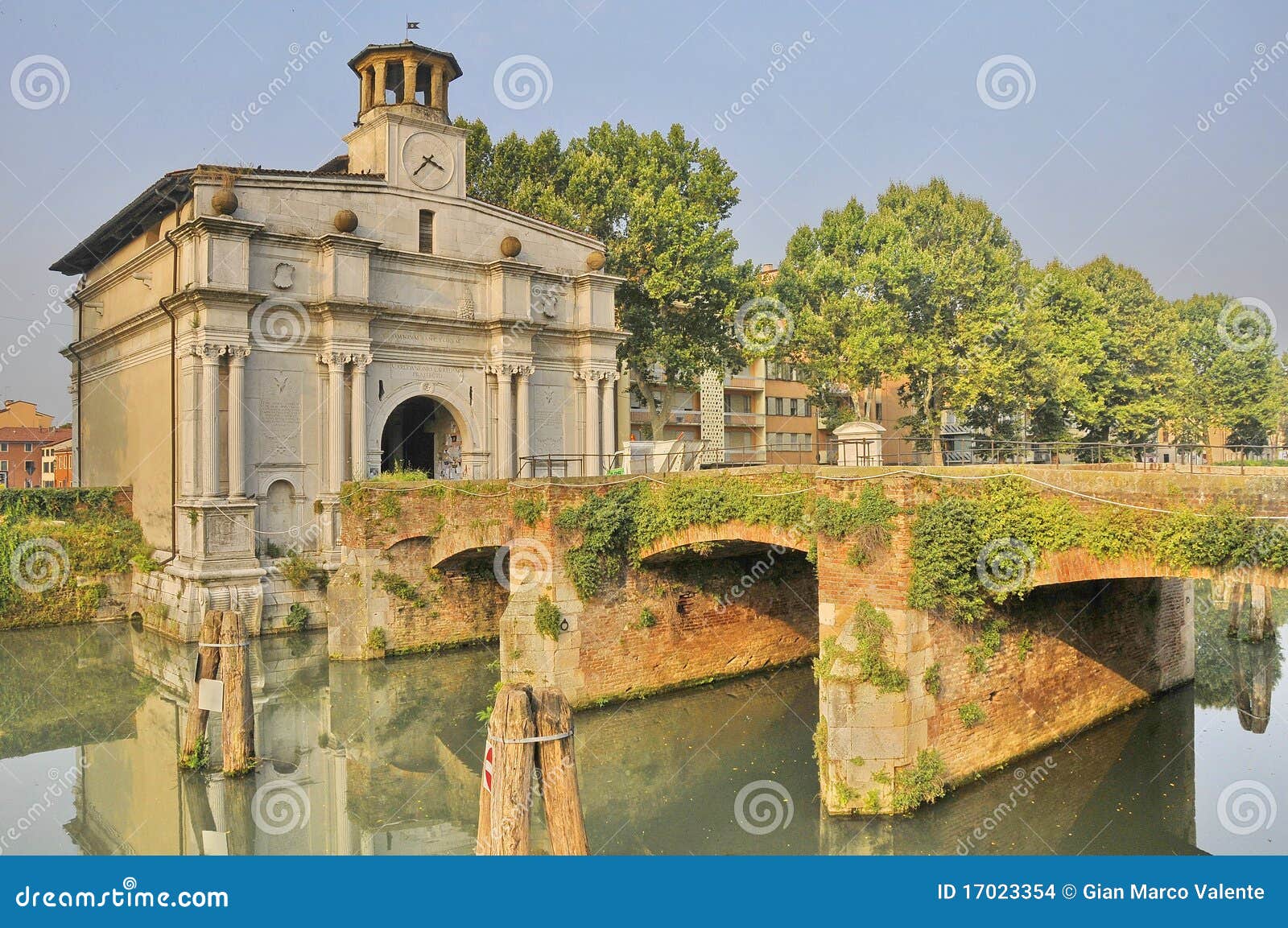 Bridge and Gate stock photo. Image of italian, river - 17023354