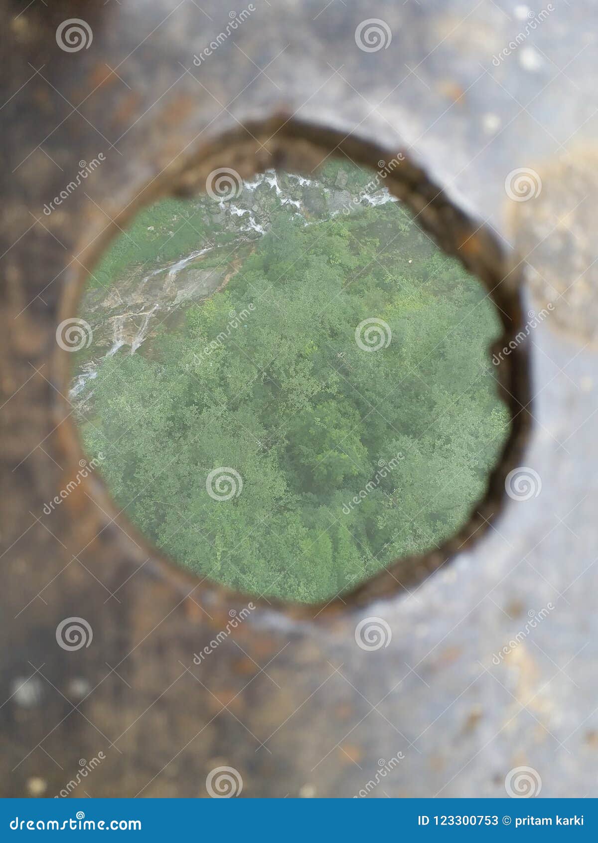 Bridge hole stock image. Image of zoom, auto, hole, scope - 123300753