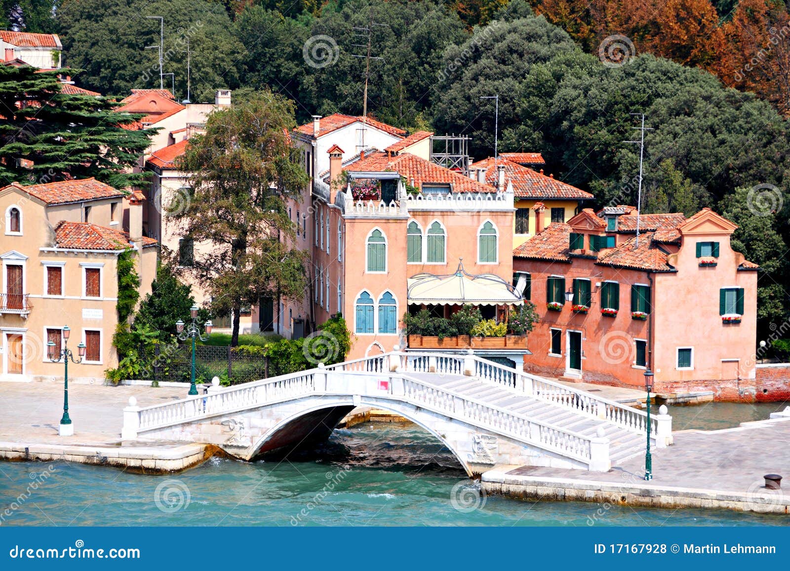 Bridge and Houses of Venice Stock Photo - Image of history, italy: 17167928