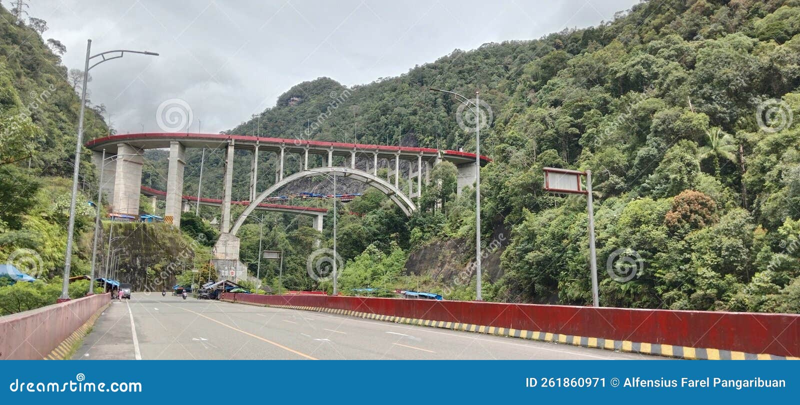 The Bridge of Jembatan Kelok 9 Stock Image - Image of kelok, lane ...
