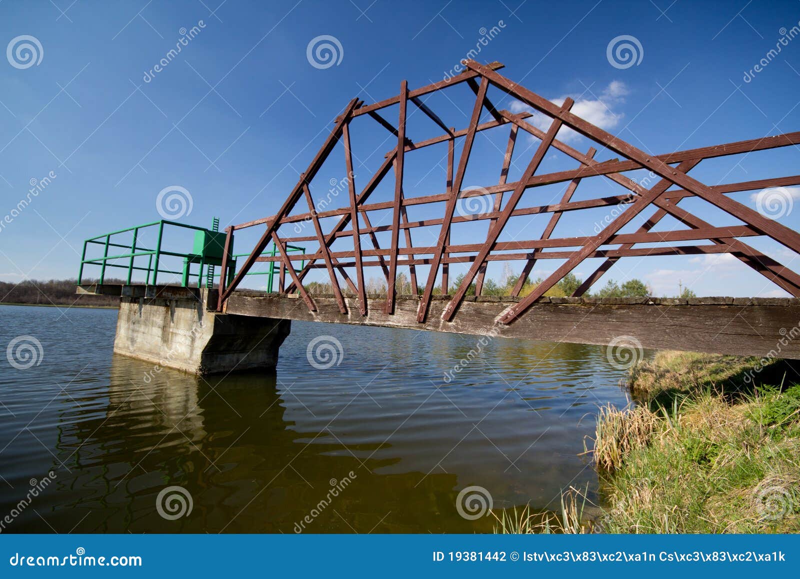 Bridge in lake stock photo. Image of grass, harmonious - 19381442