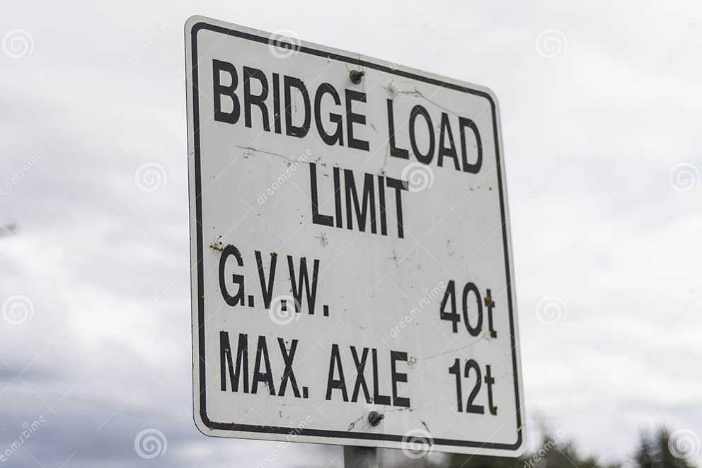 Bridge limit sign stock image. Image of orange, arrow - 89167131