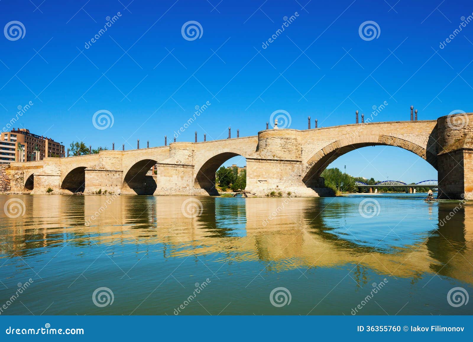 Bridge of Lions Over Ebro River in Zaragoza Stock Photo - Image of ...