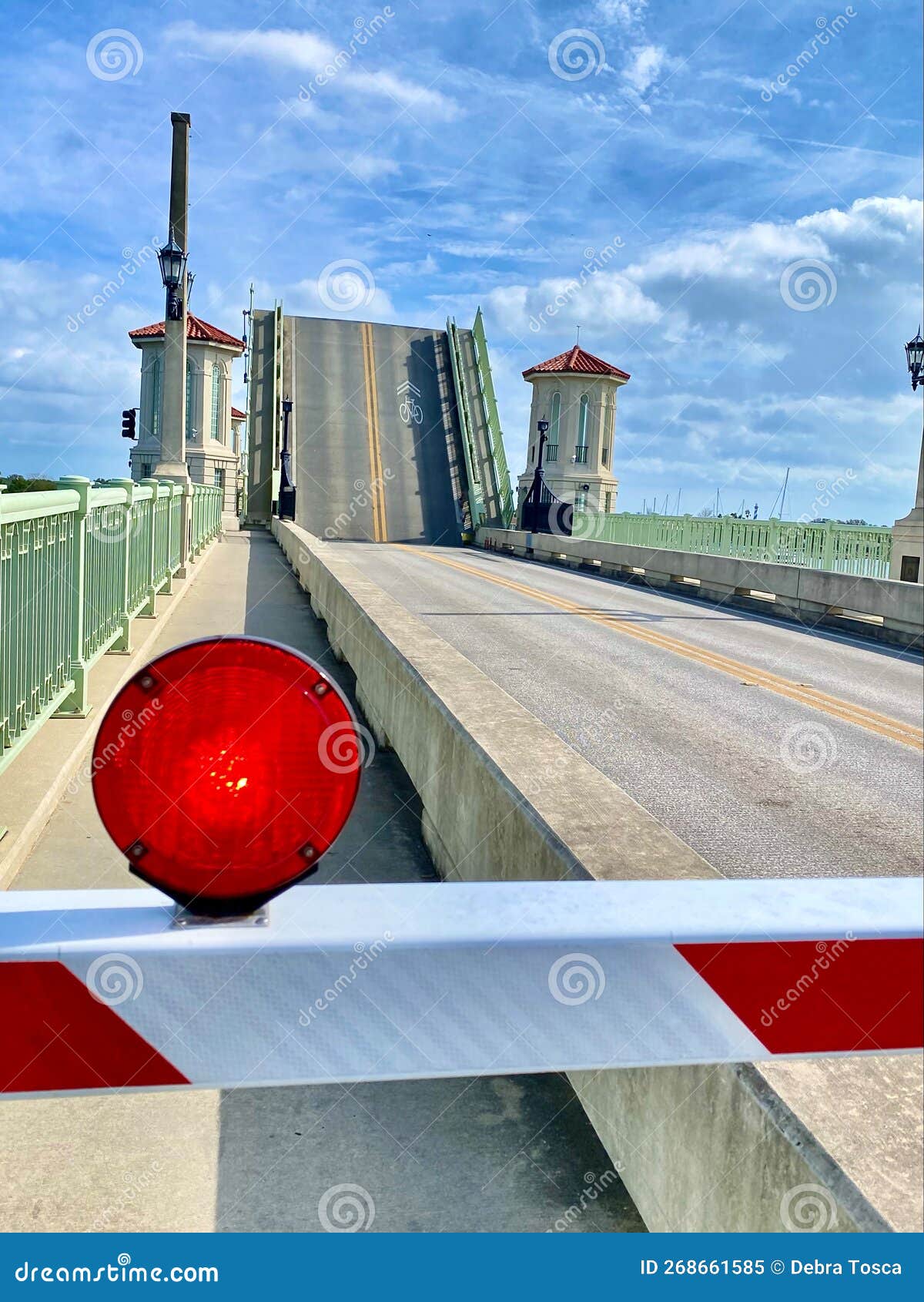 Bridge of Lyons Drawbridge Saint Augustine, Florida Stock Image - Image ...