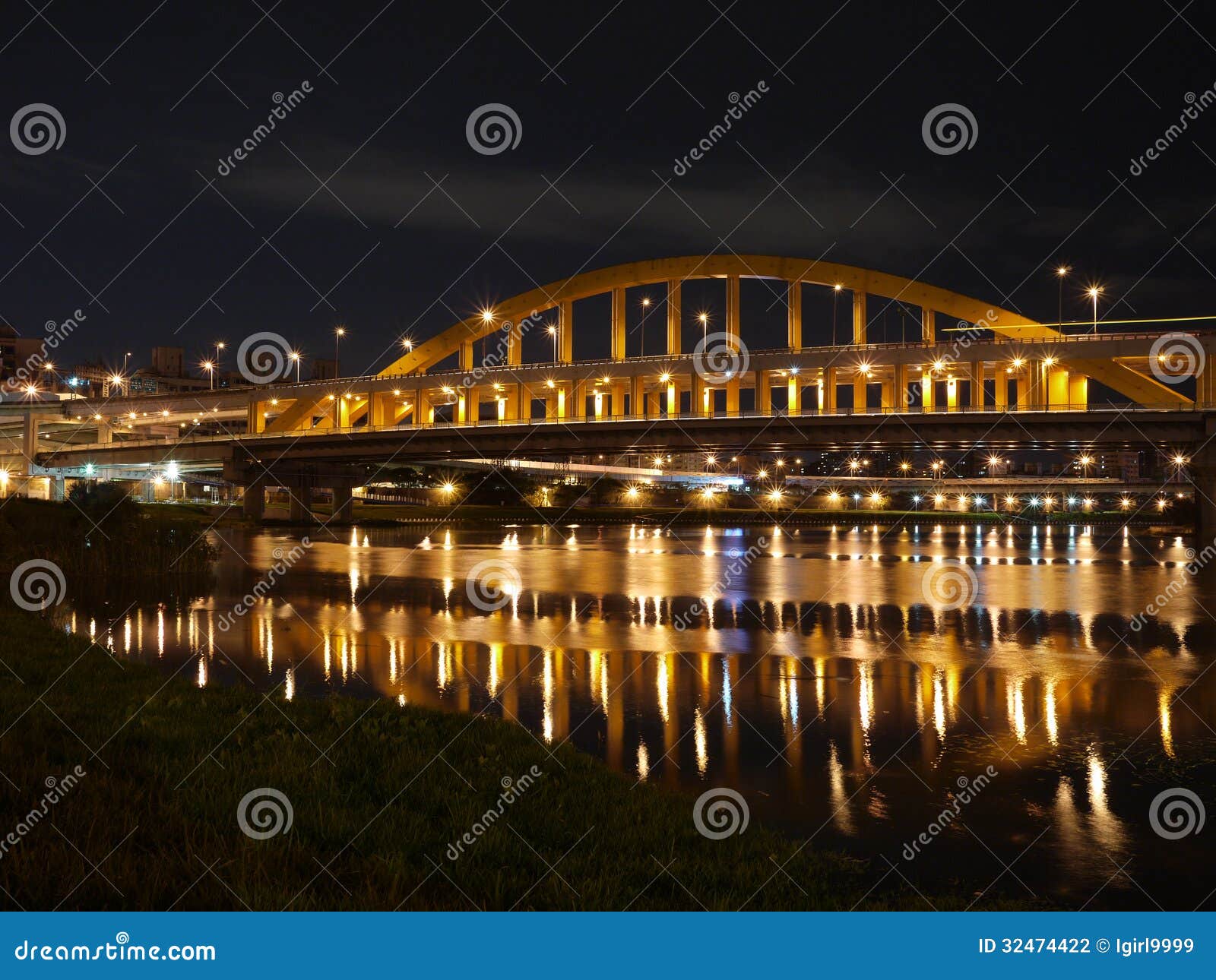 Bridge night scenes stock photo. Image of view, taipei - 32474422