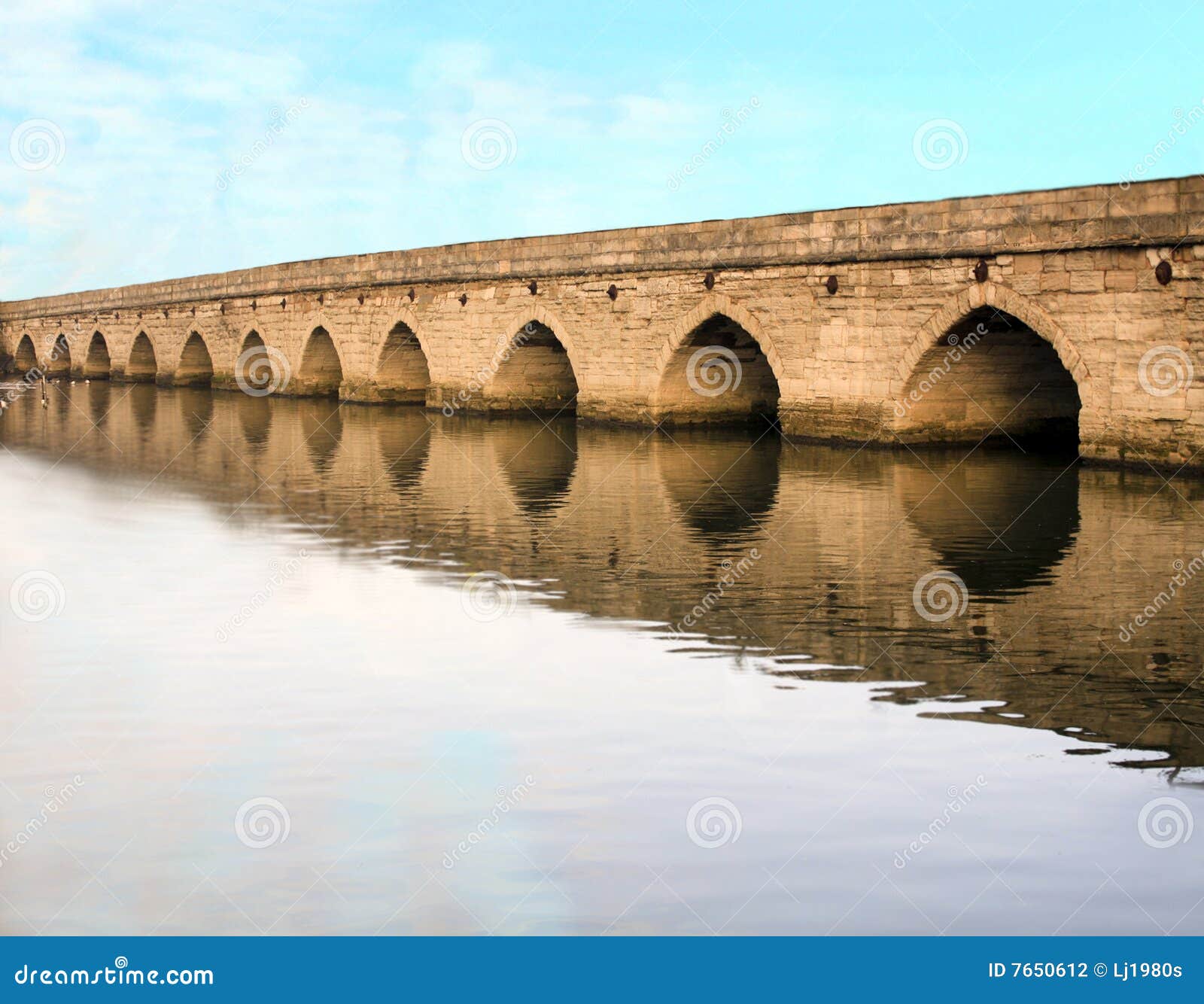 Bridge Over the Avon stock photo. Image of tourism, stratford - 7650612