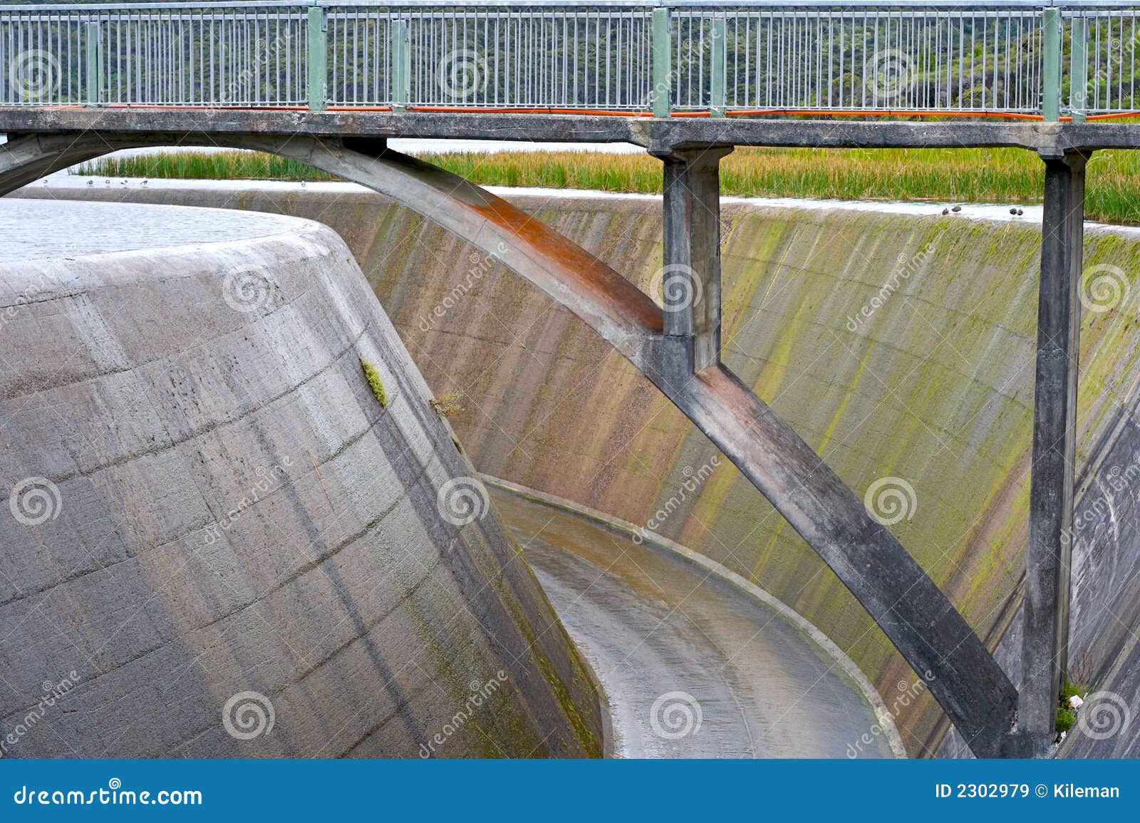 Bridge over a dam stock image. Image of power, drain, spill - 2302979