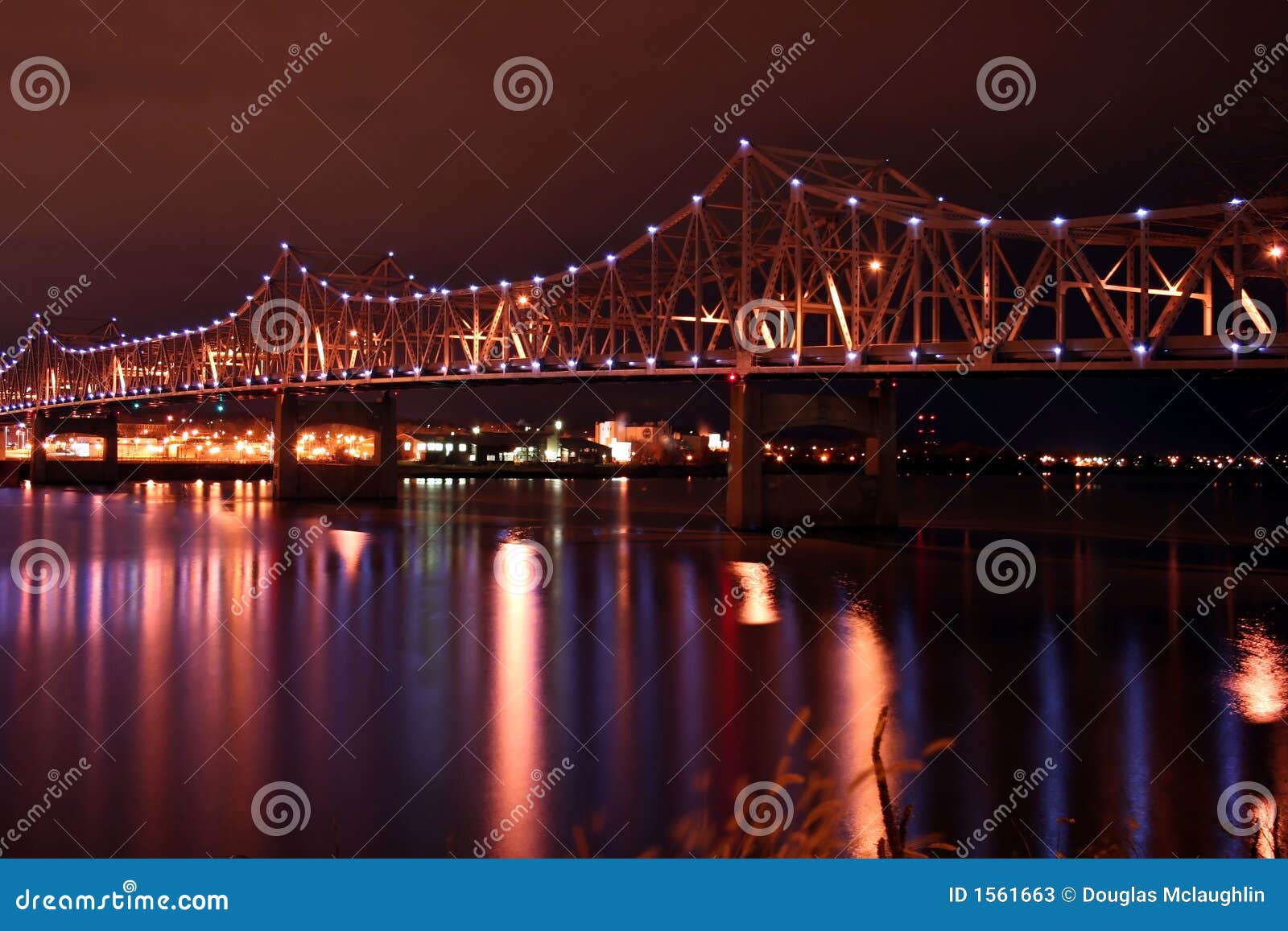 Bridge over Illinois river stock image. Image of support - 1561663