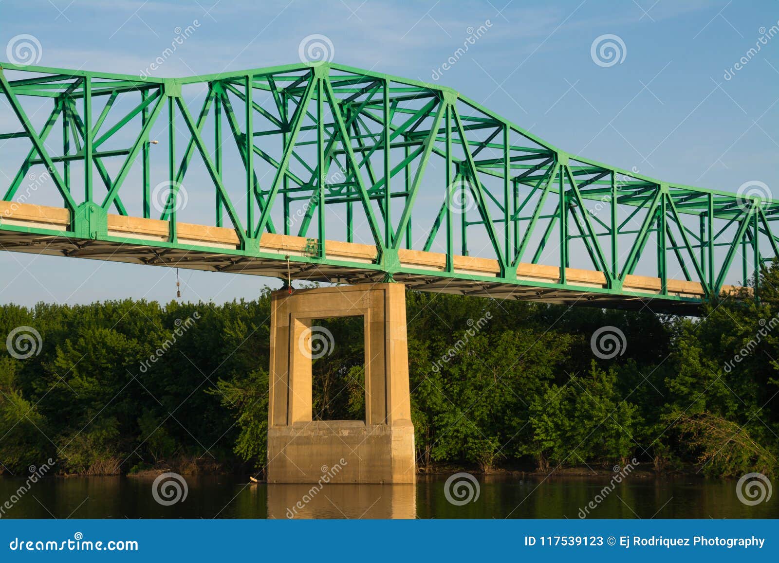 Bridge Over the Illinois River. Stock Image - Image of cars ...