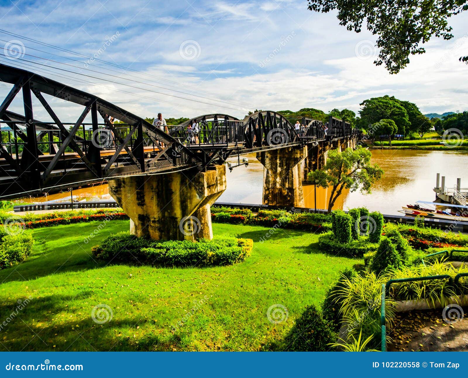 Bridge over kwai river editorial stock photo. Image of kwai - 102220558