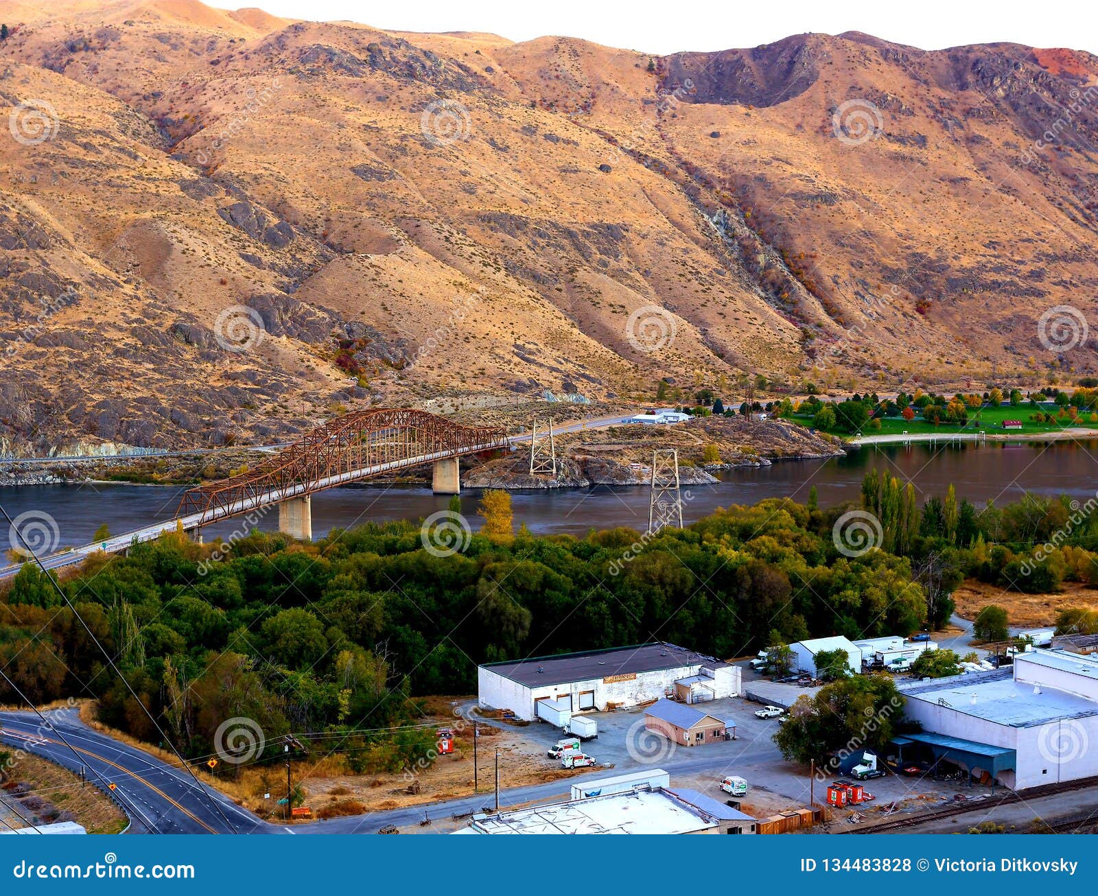 108 Chelan River Stock Photos - Free & Royalty-Free Stock Photos from ...