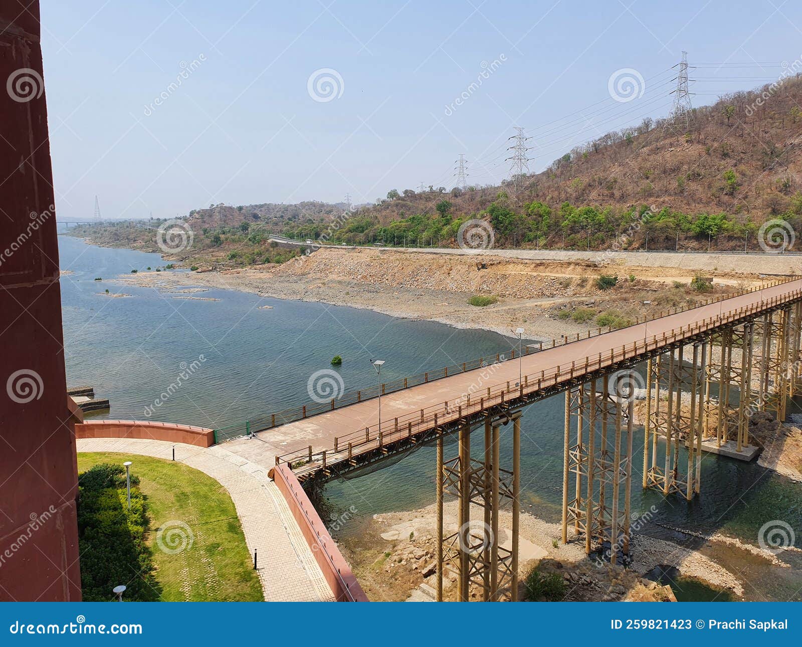 Bridge Over River in Statue of Unity Stock Image - Image of ...