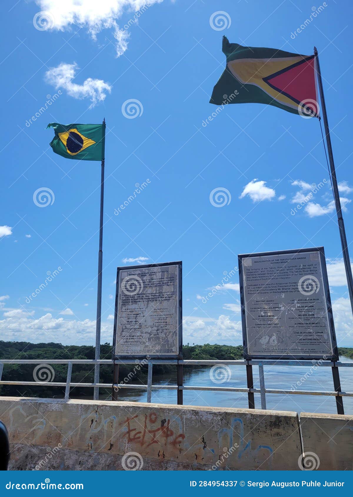 Bridge Over Tacutu River, Brazil - Guyana Border Editorial Photography ...