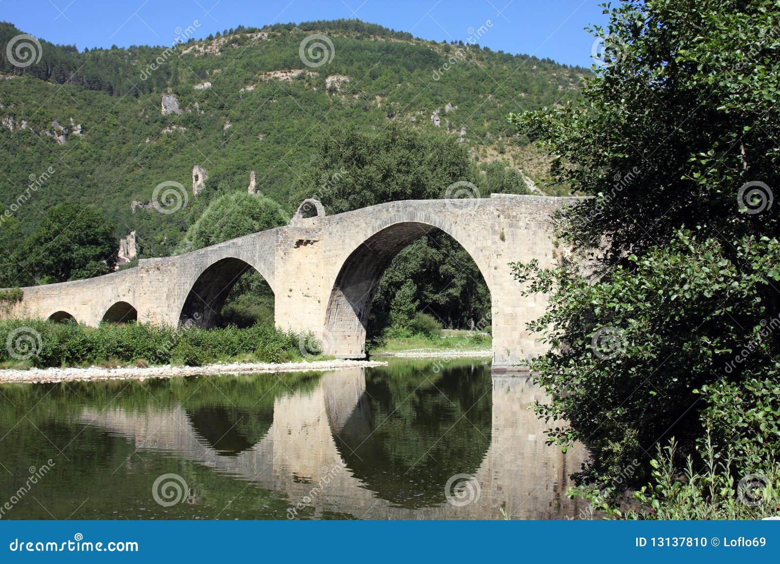 Bridge over Tarn river stock photo. Image of quezac, bridge - 13137810