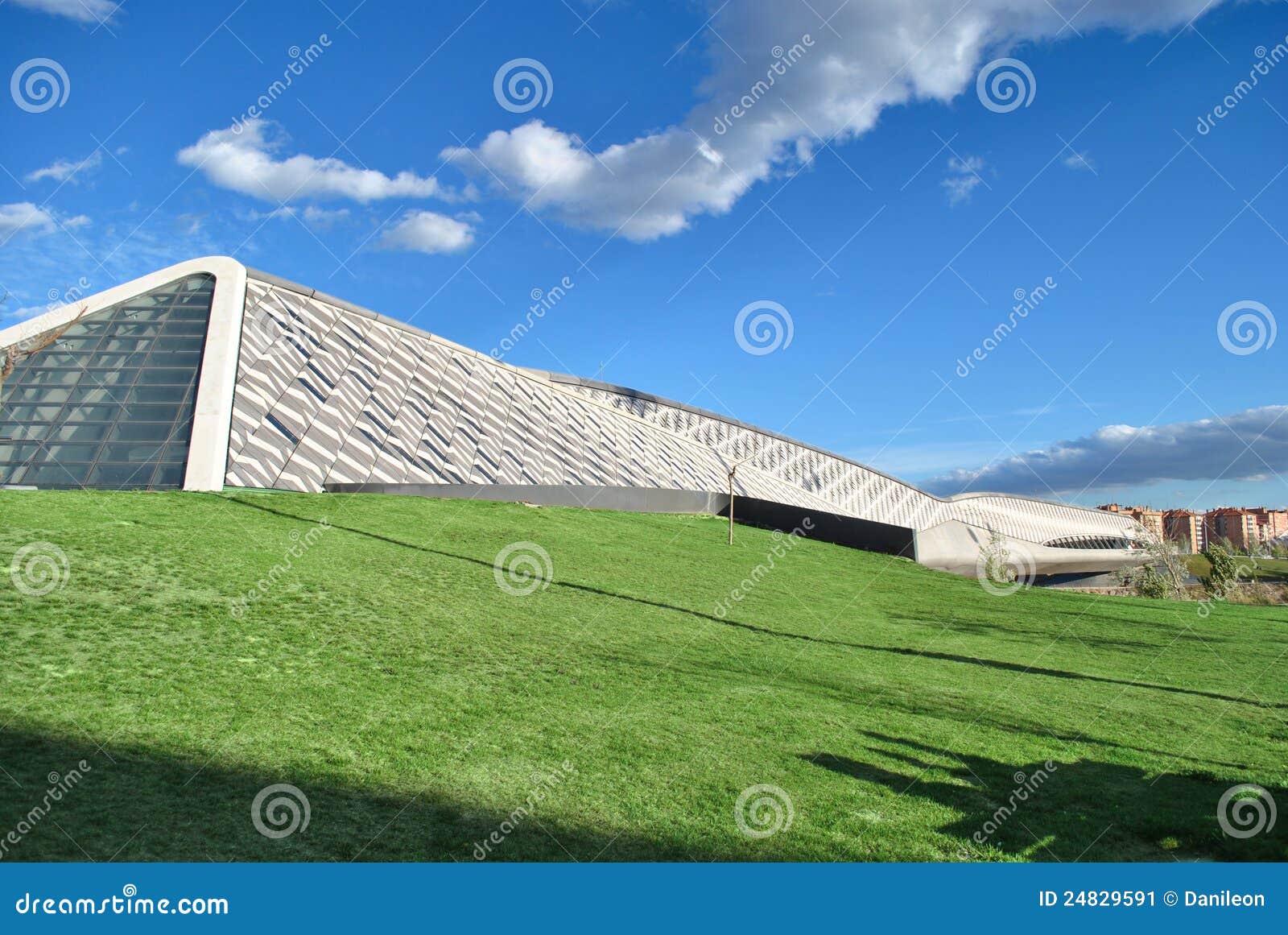 The Bridge Pavilion in Saragossa Editorial Photo - Image of pavilion ...