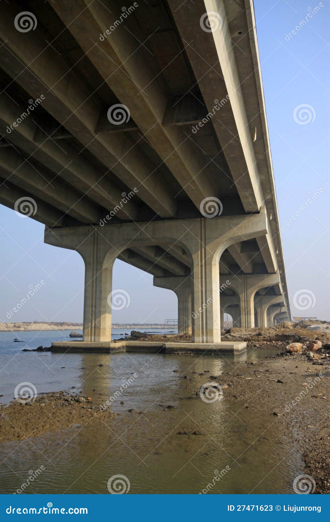 Bridge pier stock image. Image of foundation, bridge - 27471623