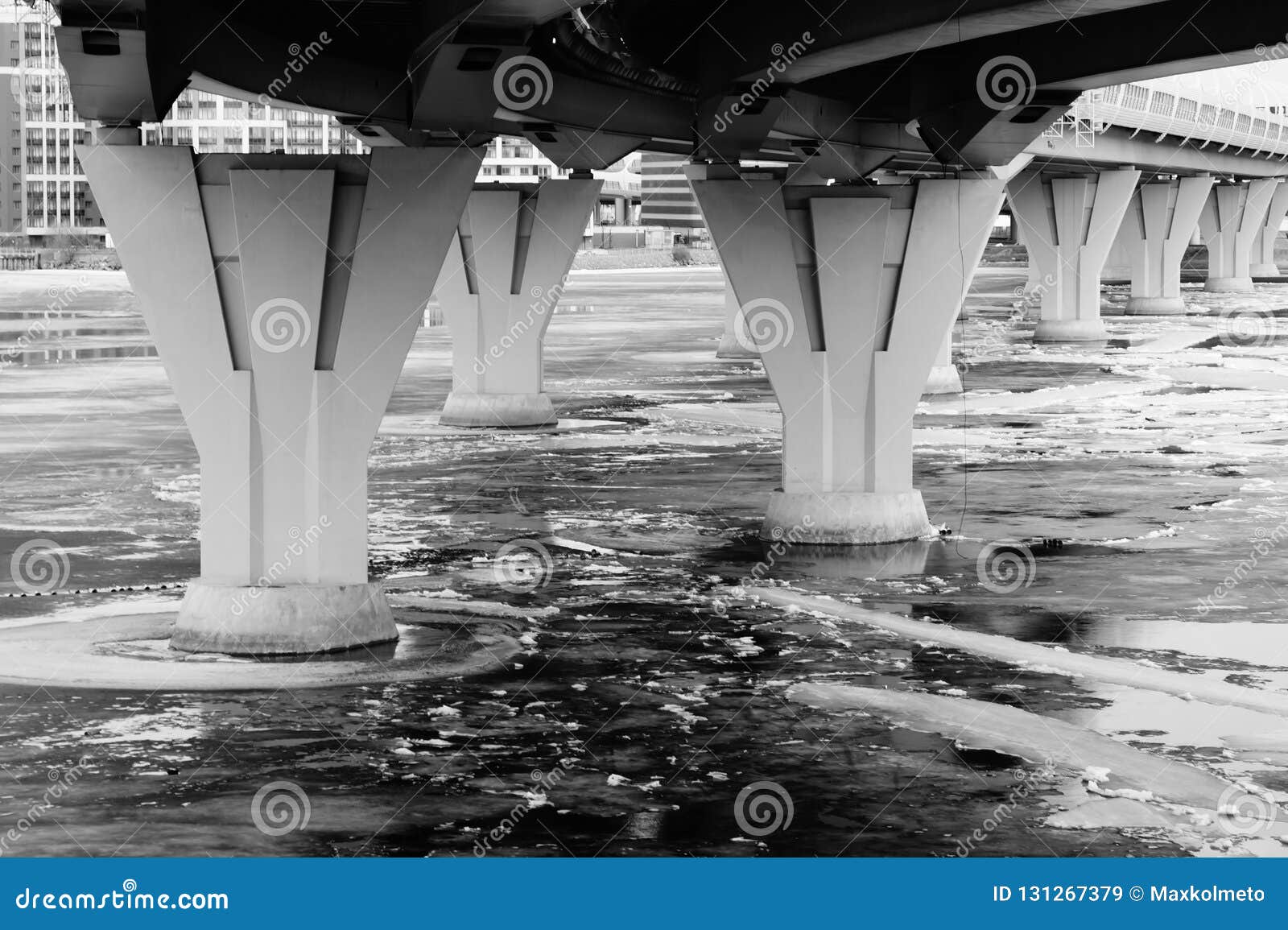 Bridge Pillars in the Cold Water Abstract Black and White Background ...