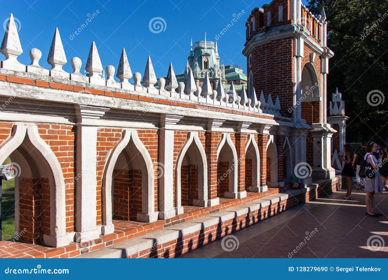 The Bridge is of Red Brick, with White Large Elements. Tower of Red ...