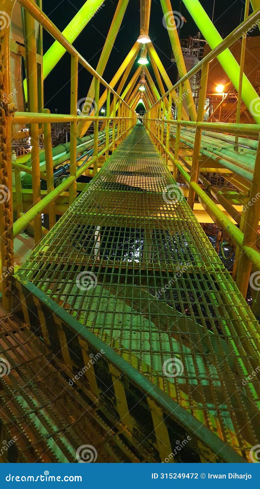 Bridge at Rig Platform Offshore Field Stock Photo - Image of platform ...