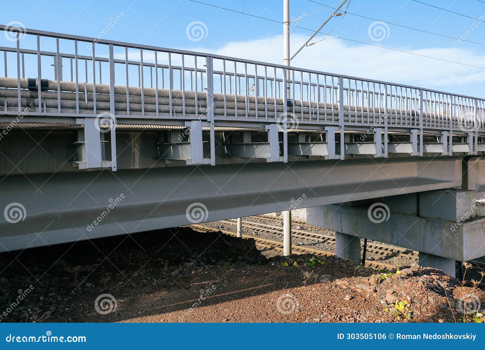 Bridge Structures of Two-level Intersection of Multi-track Railways ...