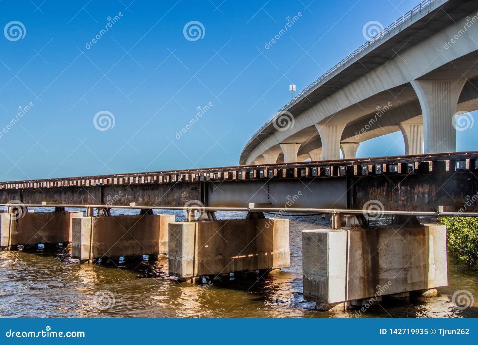 Railway and Roosevelt Bridge in Stuart, Florida Stock Image - Image of ...