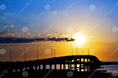 Bridge at Sunset, Florida stock image. Image of water - 18916611